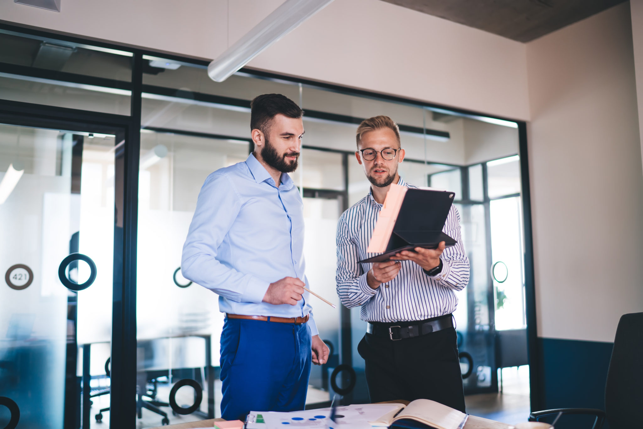 ONLOGIST revolutioniert den Markt der Fahrzeugüberführung